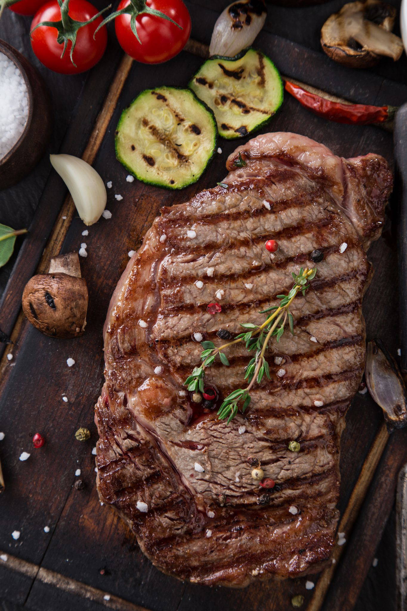 2 x 8oz Peppered Beef Steaks - Taylor's Family Butchers